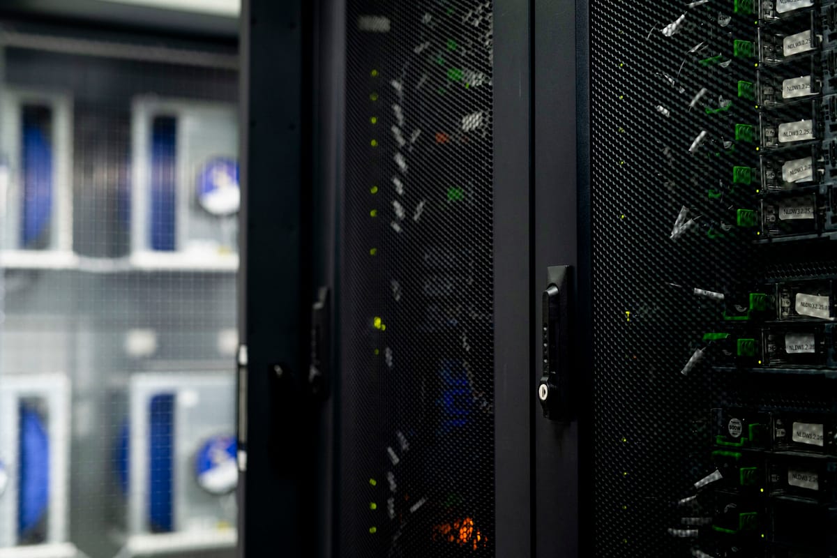 The Many Benefits of a Distributed, Multi-Location Data Center Setup