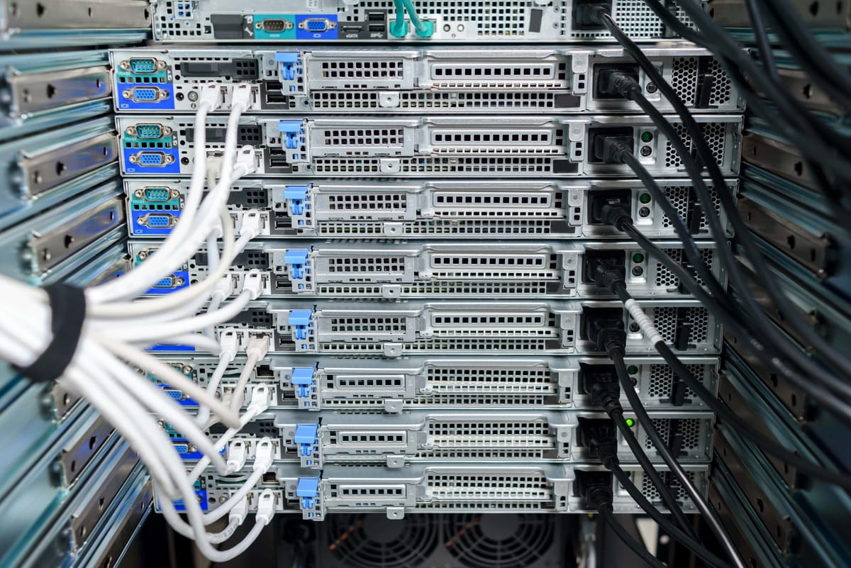 Server Clustering vs Dedicated Servers: Key Differences and Benefits ...